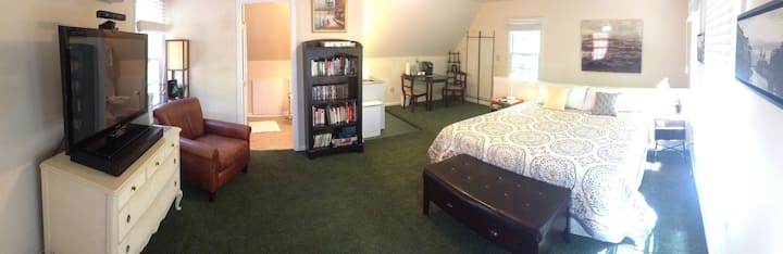 Lovely Studio With King Sized Tempur-pedic - Duke University, Durham