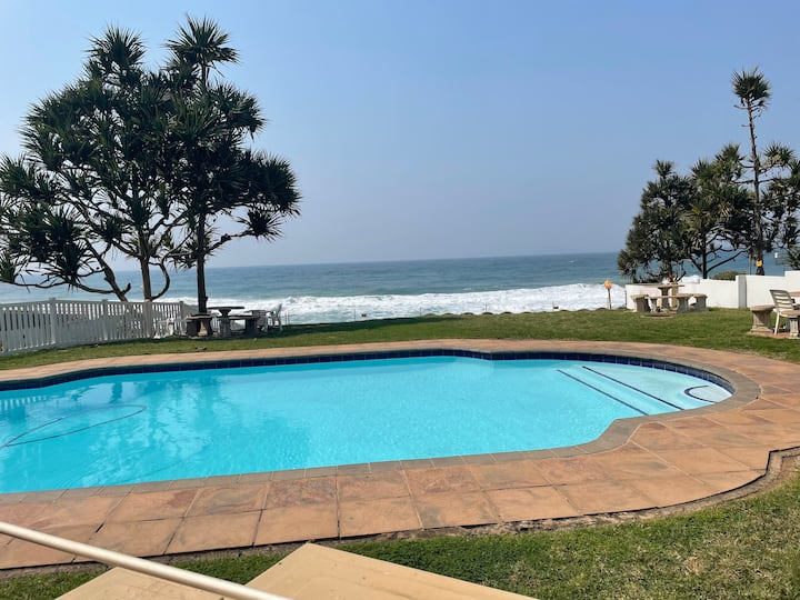 Two Bedroom Beachfront Apartment In Ballito! - Dolphin Coast