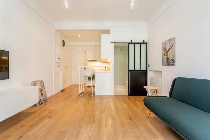 Appartement Haussmannien Elégant Et Stylé - Opera - Pariisi