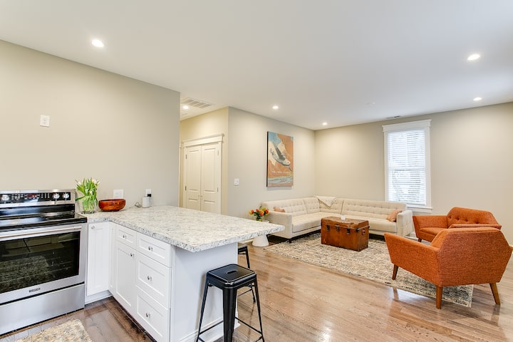Carriage House - Crescent Hill (Frankfort Avenue) - Murray Hill, KY