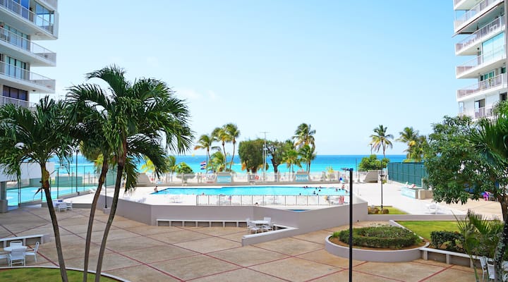 Amazing Beachfront Suite: King Bed/full Kitchen - Puerto Rico