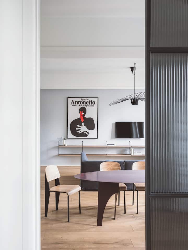 Design Apart. Centrale District//4-18 Months Stay - Milan