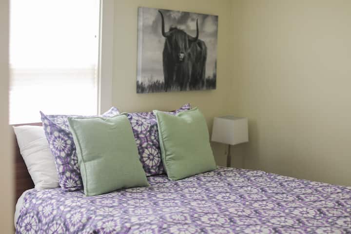 Comfy Family-friendly 2br Near Piedmont W/ Parking - Berkeley, CA