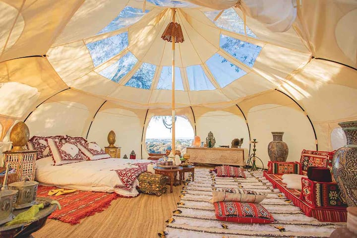 Glamping Moroccan Tent Getaway With Mountain Views - Hidden Hills, CA