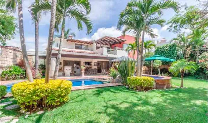 Casa Privada • Alberca Climatizada • Seguridad - Cuernavaca