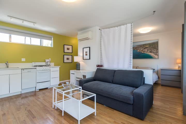 The Starlet #F - Burbank, CA