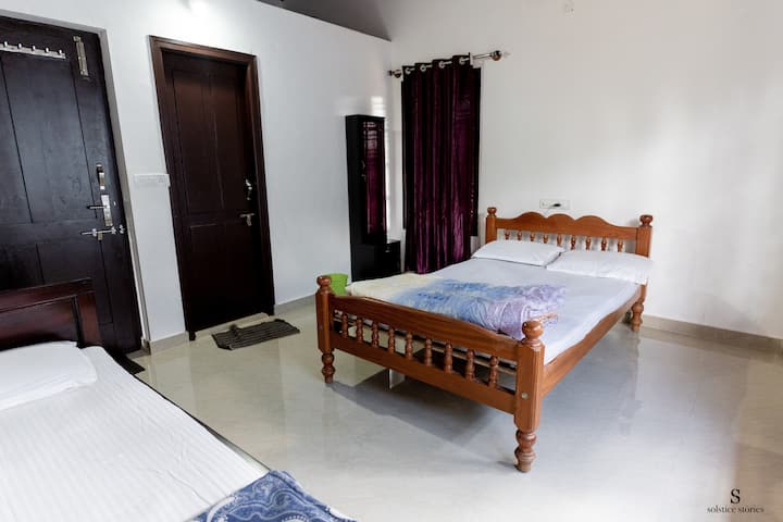 Coffee Republic Homestay - Mudigere