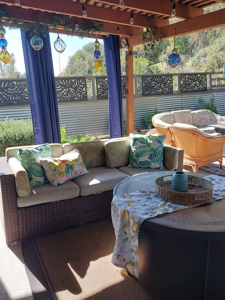Sunshine Oasis - San Diego, CA