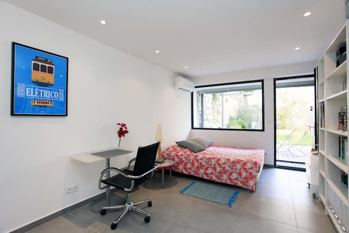 Cannes Is Yours! Studio Independant - Cannes