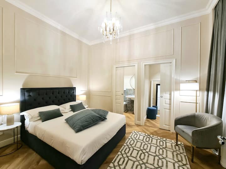 The Buckley Executive Apartment - Florencia