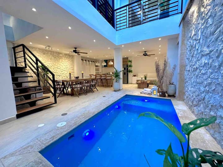 Super Luxury 5 Br House With Pool, Rooftop Jacuzzi - Cartagena