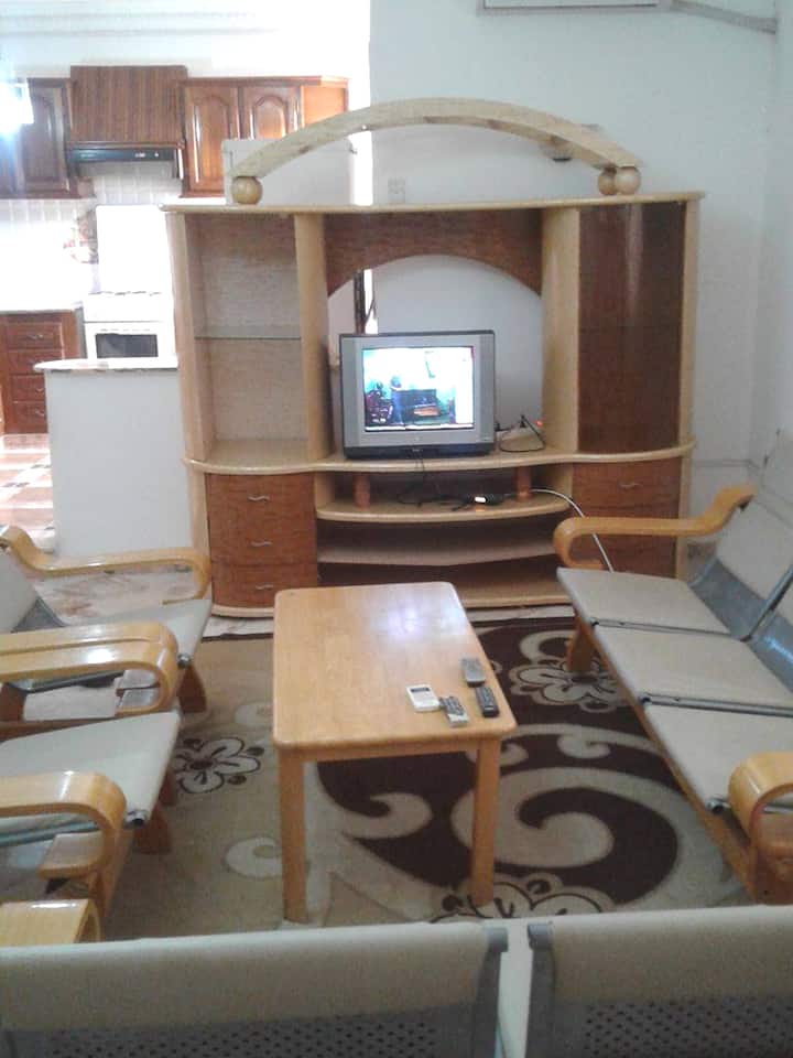 Appartement Idéal Pour 5 Personnes - Monastir