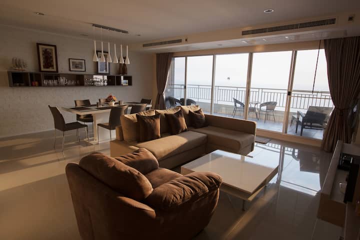 Beachfront Panorama Sea View - Pattaya (3 Beds) - Pattaya