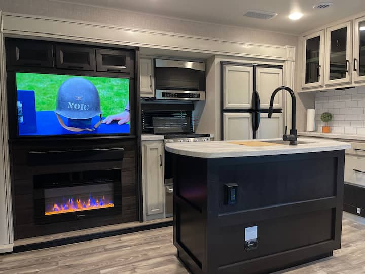 Gone Coastal Luxury Glamper By The Beach - Florida