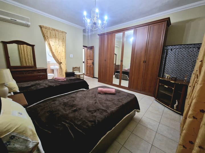 Elegant Maisonette - Brand New - Malta