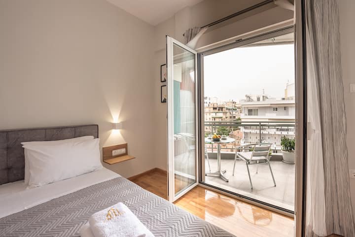Athens Suite, 2/br, Metro Station - Athene