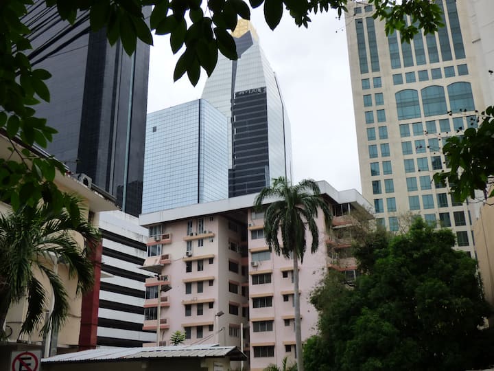 # 1 Top Location In Singles Traveler Zone. Best! - Panama