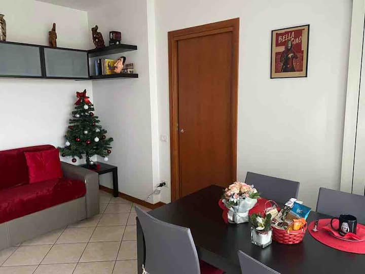 Bella Ciao Airport Apartment - Bergamo Orio al Serio Airport (BGY)