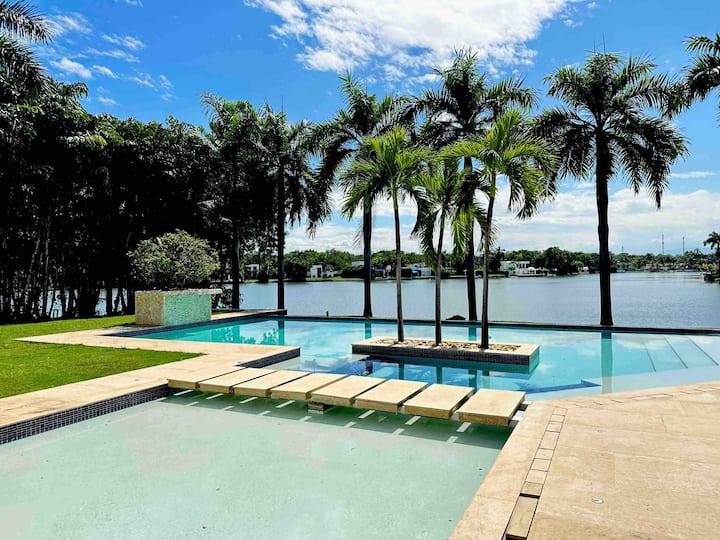 Palace Garden By Top Rental Properties - Girardot