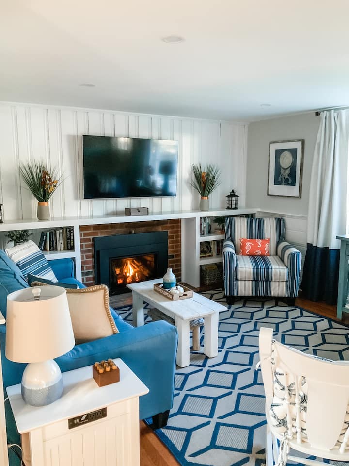 Close To Beaches>chef's Kitchen>king Bed>fire Pit - Cape Cod Inflatable Park, West Yarmouth