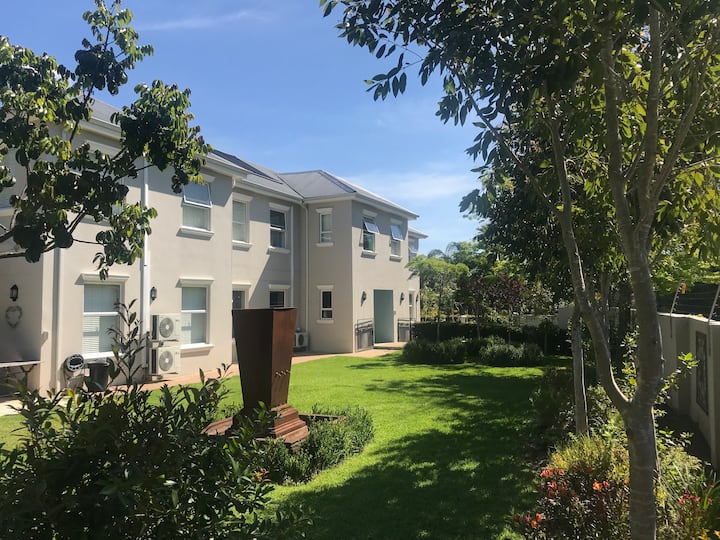 K5 Stellenbosch Lux, Villa 2 (Full Kitch/can Slp4) - Stellenbosch