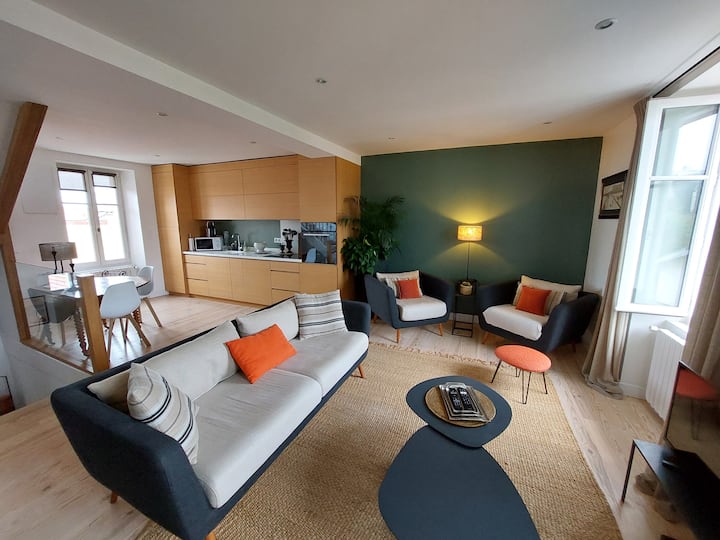 Biarritz: Duplex F2 + Terrasse, Côte Des Basques - Biarritz
