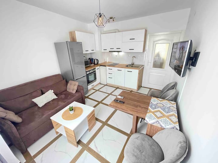 At Ivet | Varna Center Apartment - バルナ