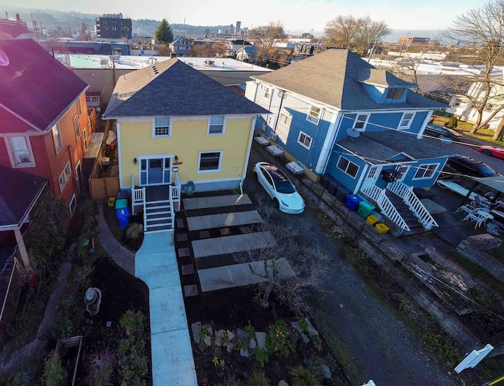 Division House - Portland, OR