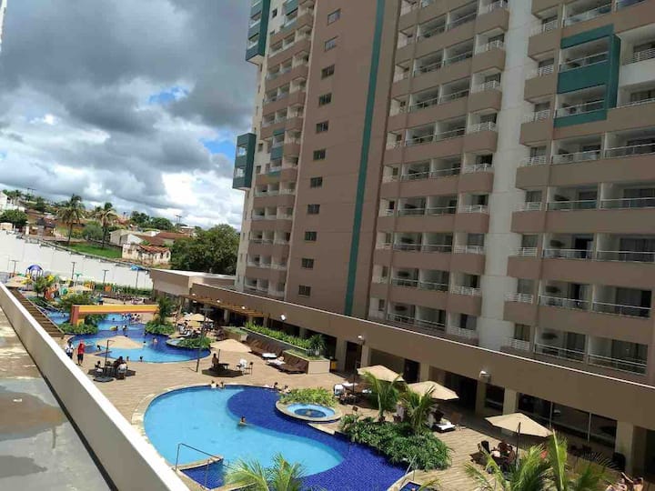 Ap Em Resort Olimpia Virado Para Piscina - Olímpia