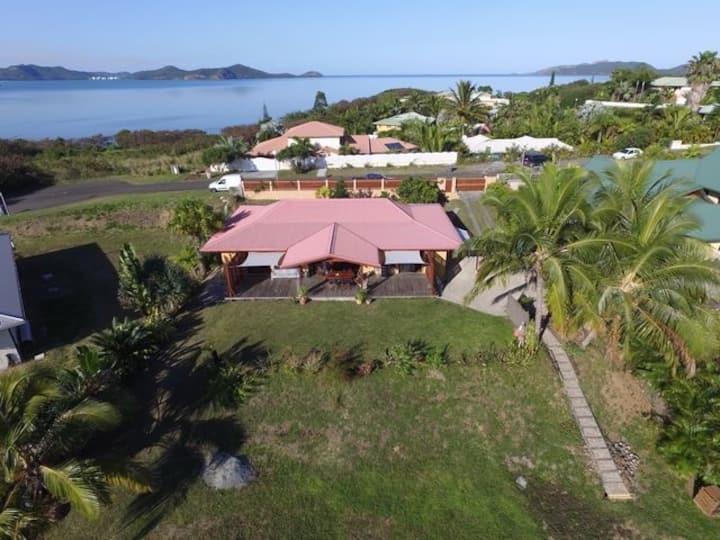 A Louer Villa Meublée Du 01/01 Au 30/06/2022 - New Caledonia