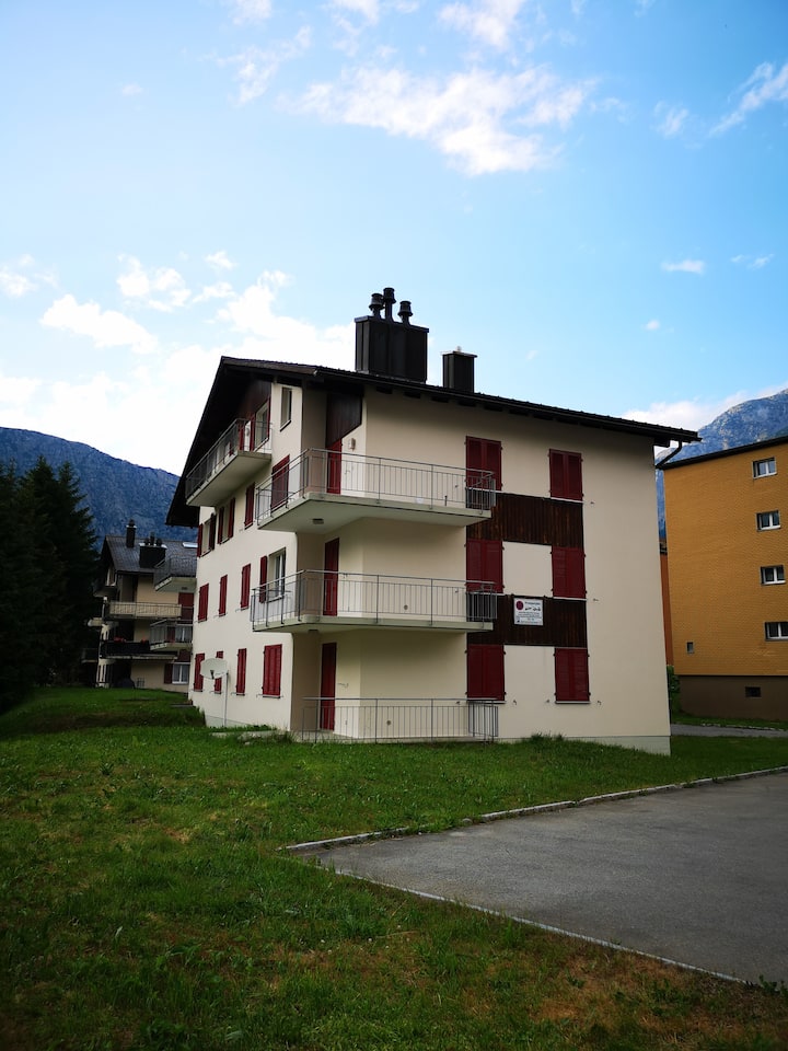 Geräumige 3,5 Zimmer-wohnung In Andermatt - Andermatt