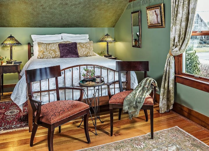 Bronze Antler B&b-chief Joseph Mountain Room - Joseph, OR