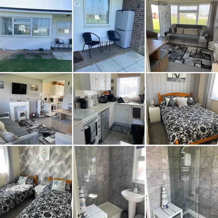 Sunset Chalet - Caister-on-Sea
