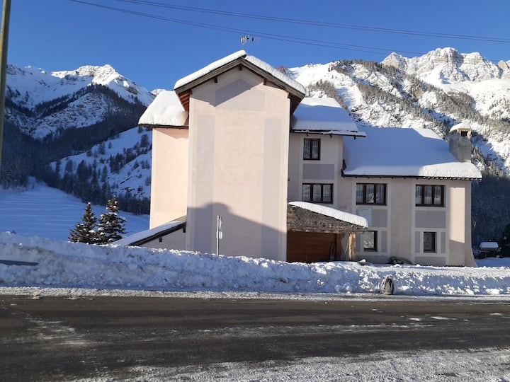 Paradis  Accé Privé Type Chalet Au Pied Ski De Fon - Molines-en-Queyras