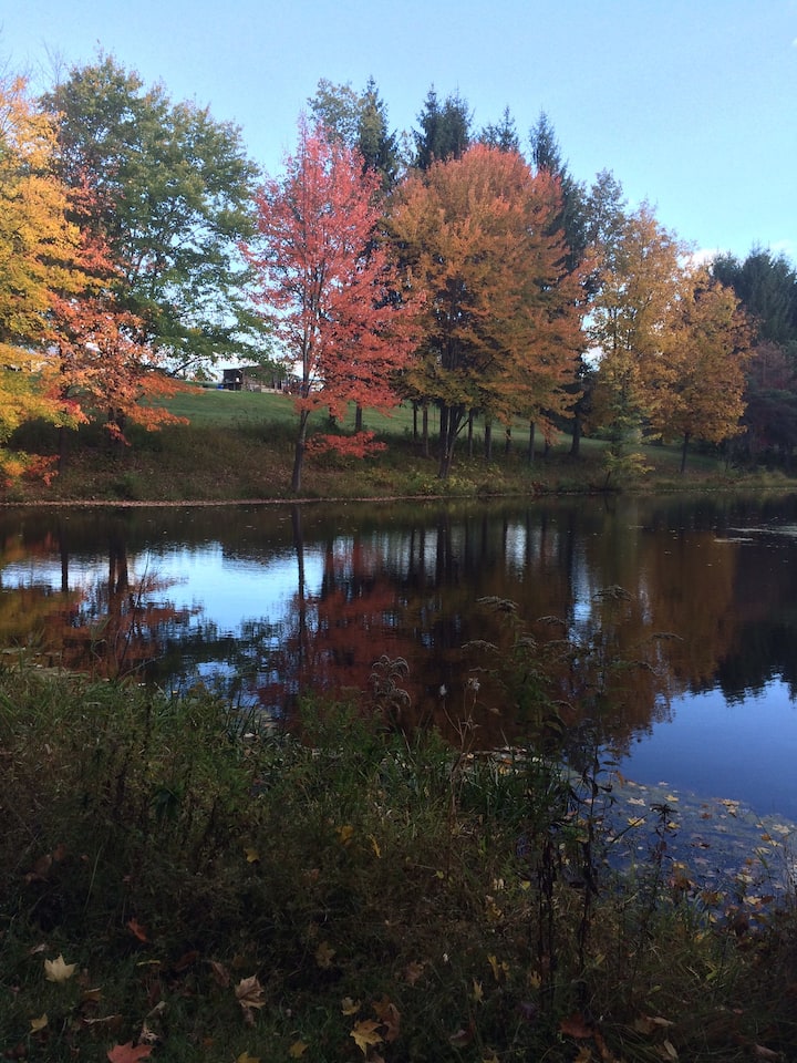 Cozy & Charming Farm House - Robibero Winery, New Paltz