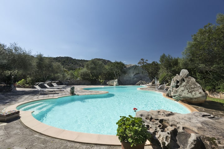 House Rosa With Pool Use - Golfo Aranci