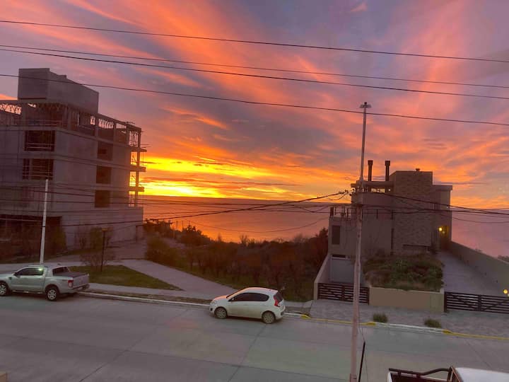 Hermoso 🌅 Amanecer Frente Al Mar - Puerto Madryn