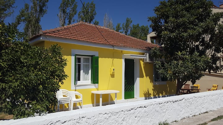Happy Yellow House, In The Center Of Lixouri - Kefalonia