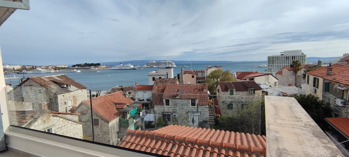 Stunning Terrace Retreat, Varoš - Split