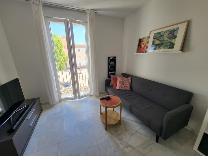 Cozy Apartment In Malaga City - Málaga