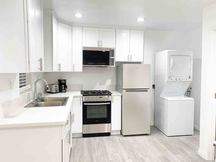 New Private Guesthouse Close To Universal - Sherman Oaks - Los Angeles