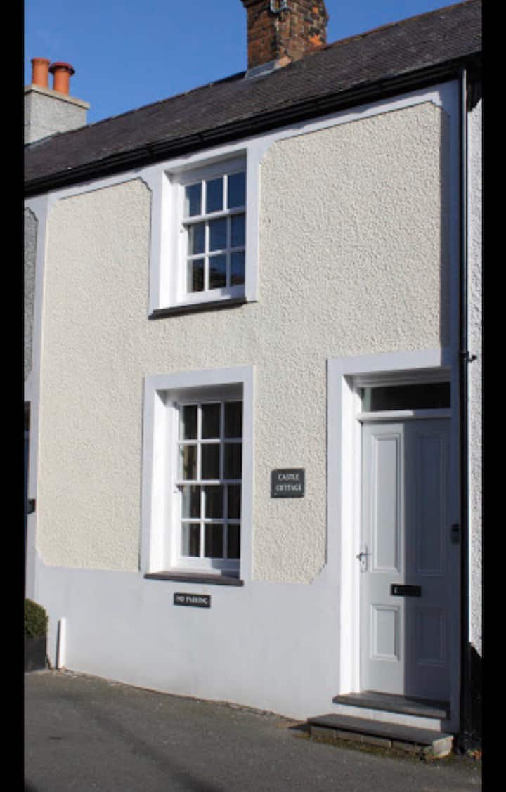 Conwy Castle Cottage - Conwy