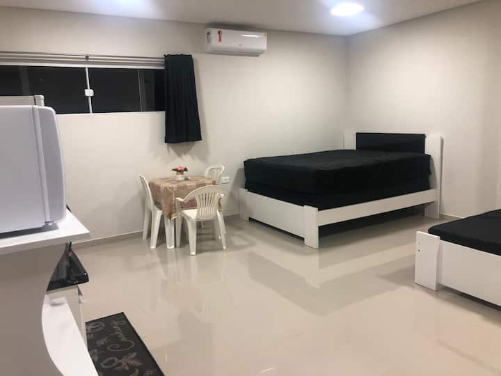 Loft Agradável Com Piscina E Estacionamento - Guaratuba