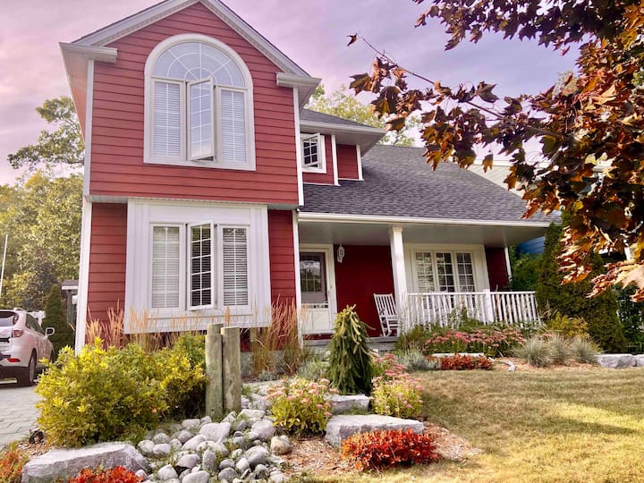 Luxury Beach House; 3 Min Walk To Beach, Hot Tub - Grand Bend
