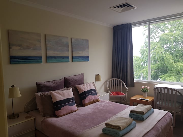 River Views, Close To The City, Sleeps 3 - Brisbane