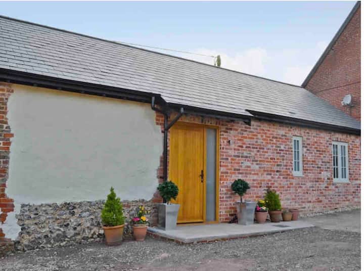 Princess Cottage 300 Years Old - Fordingbridge