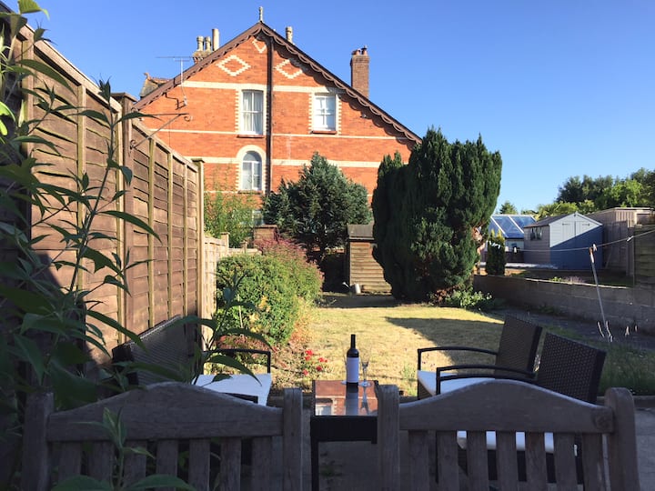 Cosy Home 2 Mins From Dorset County Hospital - Dorchester