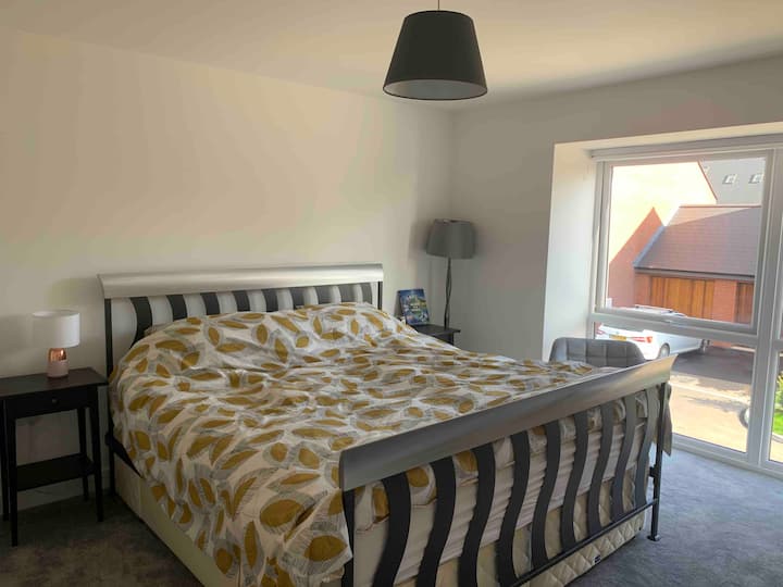 Cosy Bath And Bristol Room With En-suite Bathroom - 브리스톨