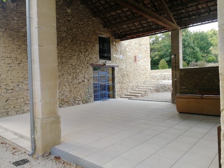 Yellow Room - Lourmarin