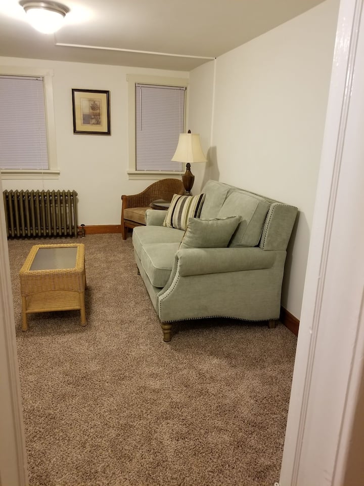Charming 1 Bed/1 Bath Close To Everything - Middletown, PA